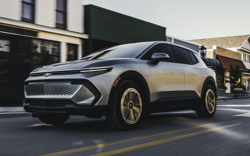 2026 Chevrolet Equinox EV vs 2026 Hyundai IONIQ 5 near Milwaukee, WI ...